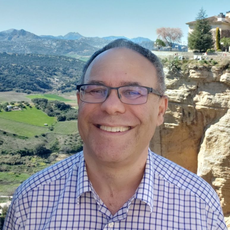 OUR TEAM – Join the Charge